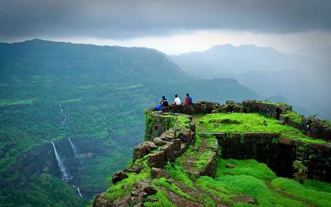 Rajapur Fort, Maharashtra: How To Reach, Best Time & Tips