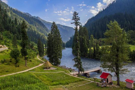 46 Kashmir Tour Packages | Upto 40% on Kashmir Trip Packages
